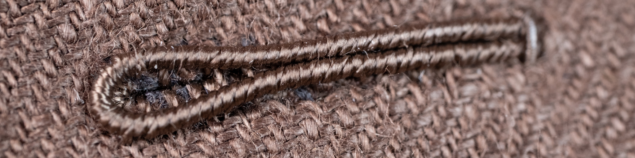 Threads > Gimp 'milanese' for handmade buttonhole : Lafayette Saltiel